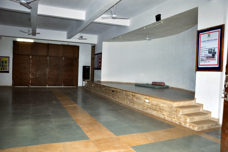 Shri Chunilal Mangalji Choksi Hall - Vidyamandir Trust, Palanpur